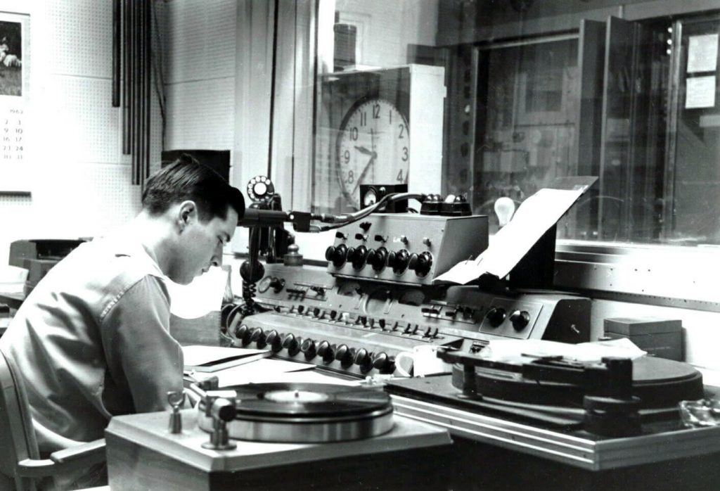 KRE Radio, Wolfman Jack and American Graffiti | Bay Area Radio Museum ...
