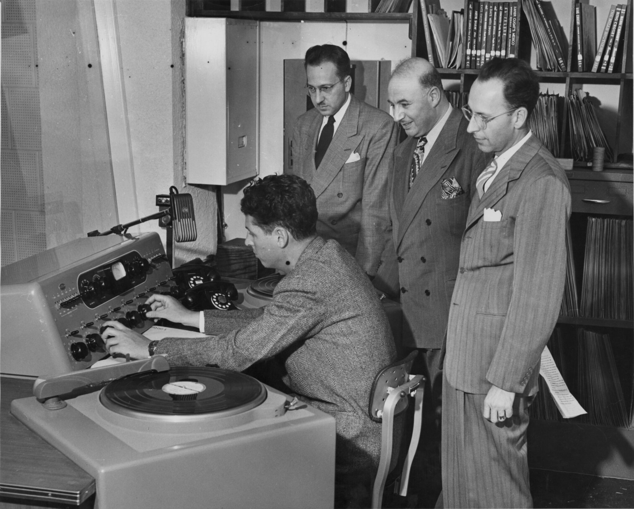 KEEN 1370 AM San Jose, CA | Bay Area Radio Museum & Hall of Fame